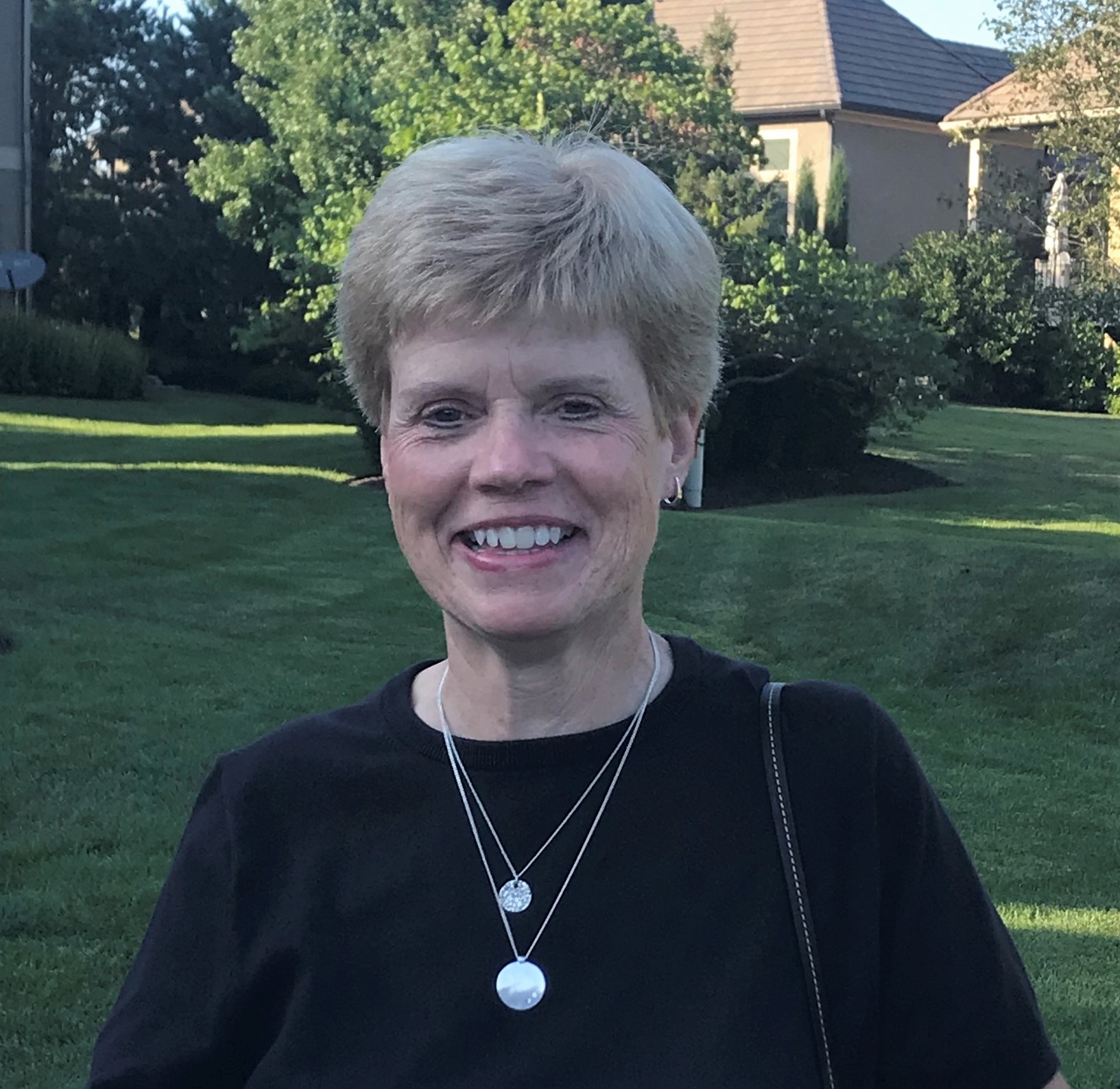 Meet Trustee Vicki Ryan, Zeta Pi - Phi Mu
